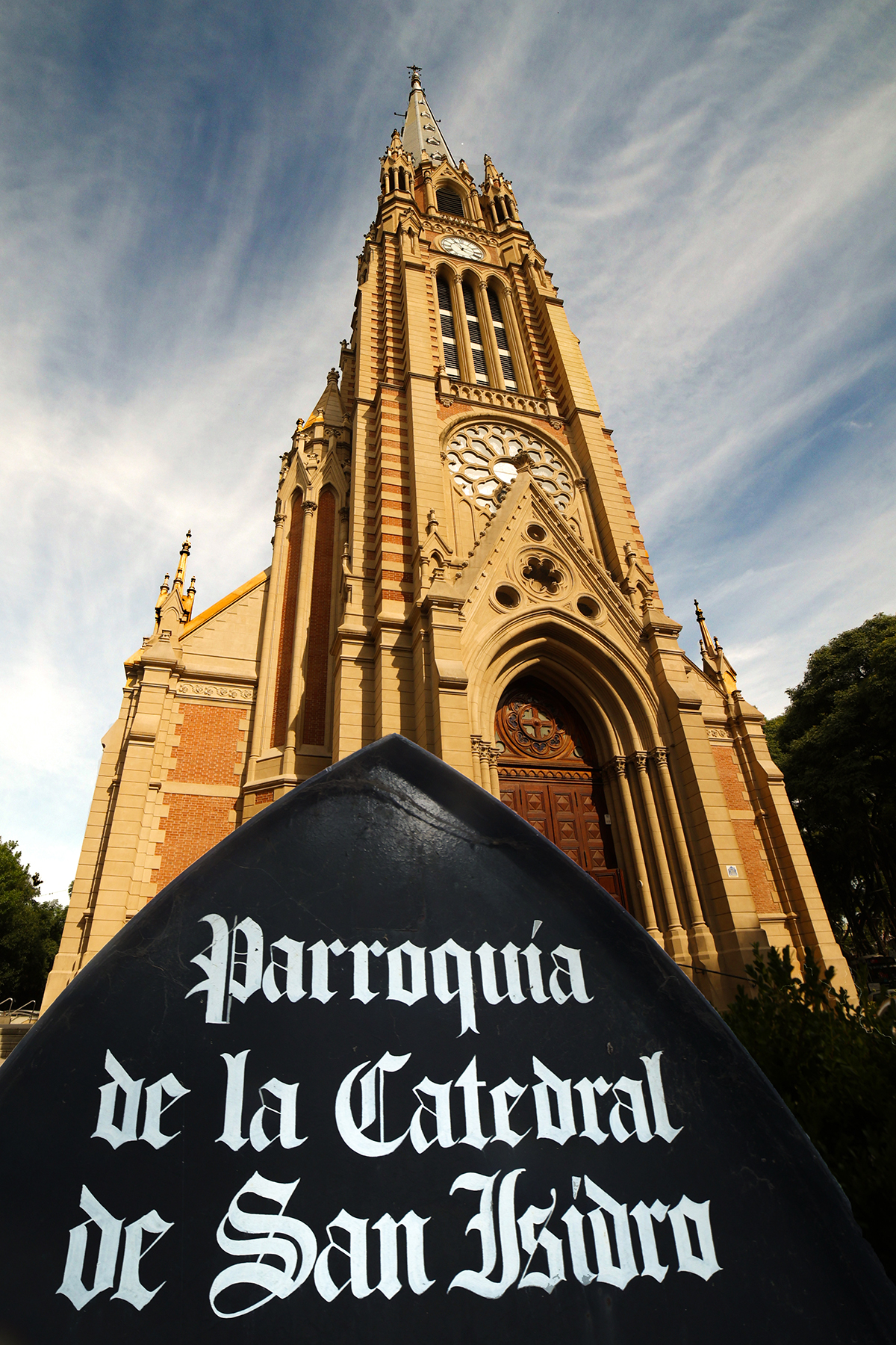 San Isidro y su Catedral: un municipio y una iglesia cuyas historias se ...