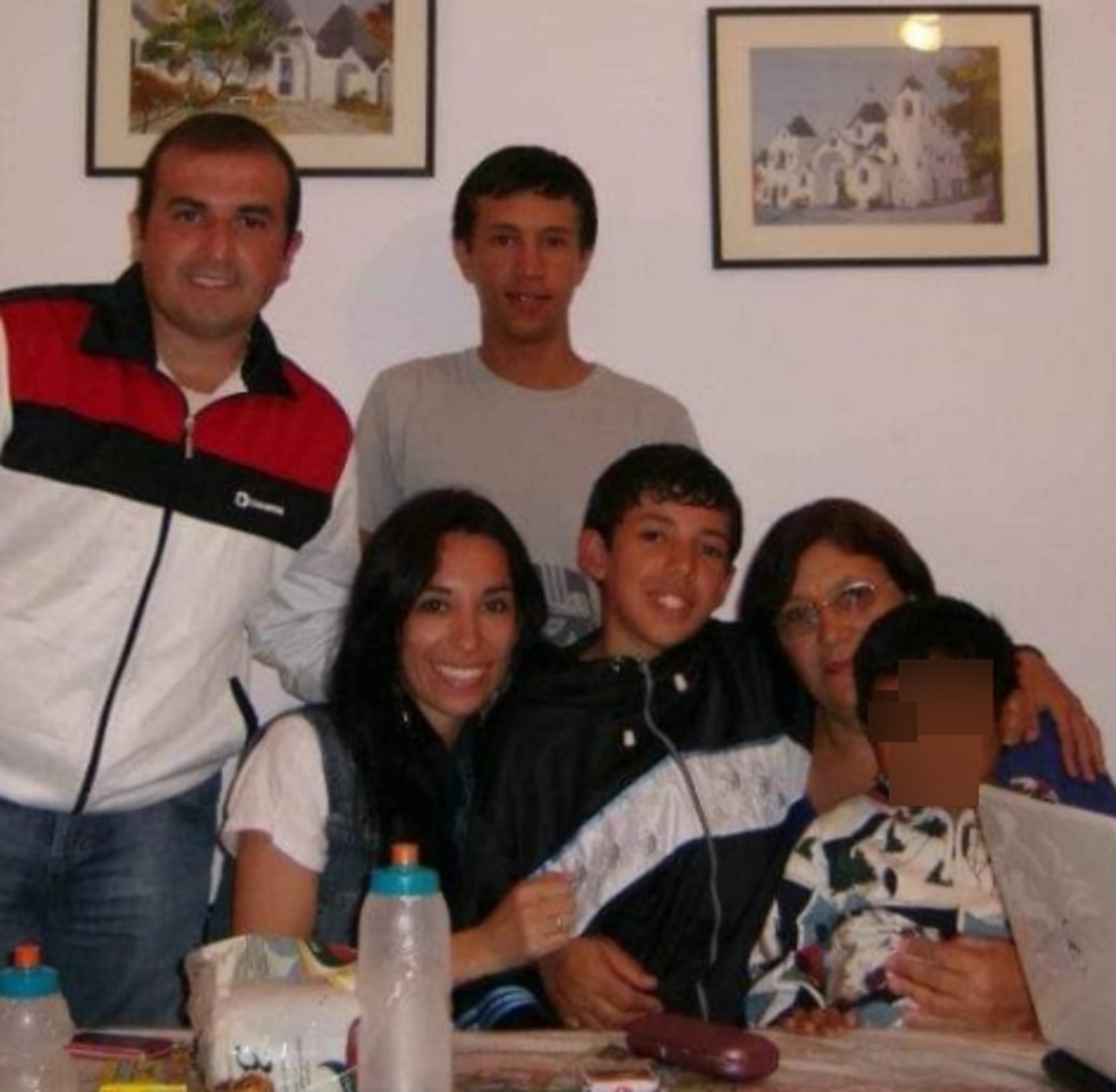 General Rodríguez: una familia busca hace 10 años un nene que habían ...